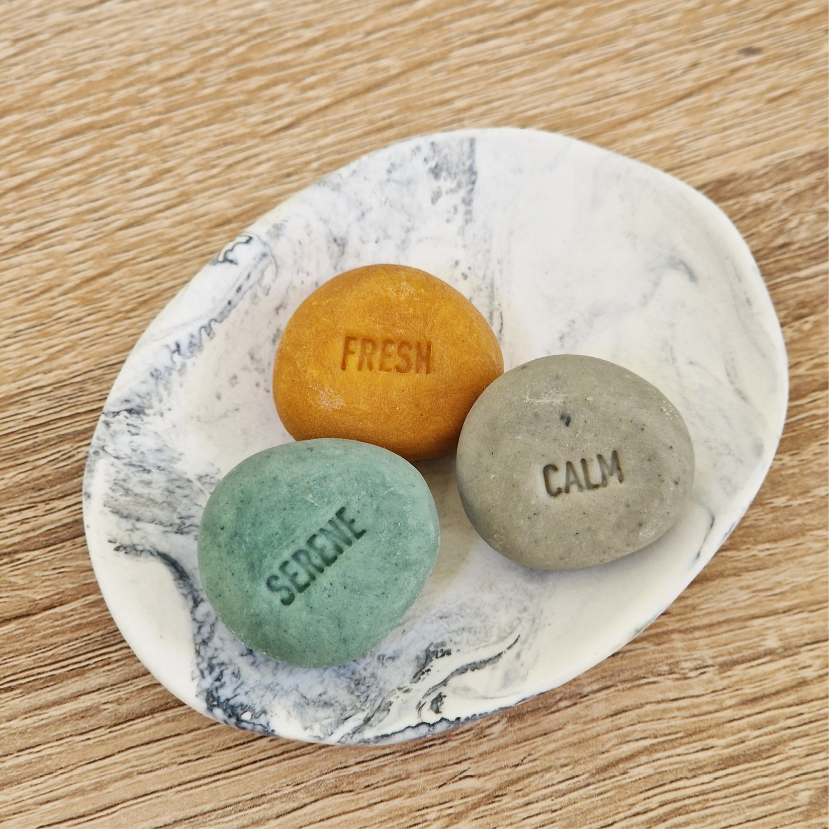 Hana Blossom Mood Soaps with Porcelain Dish - Island Blue Gallery
